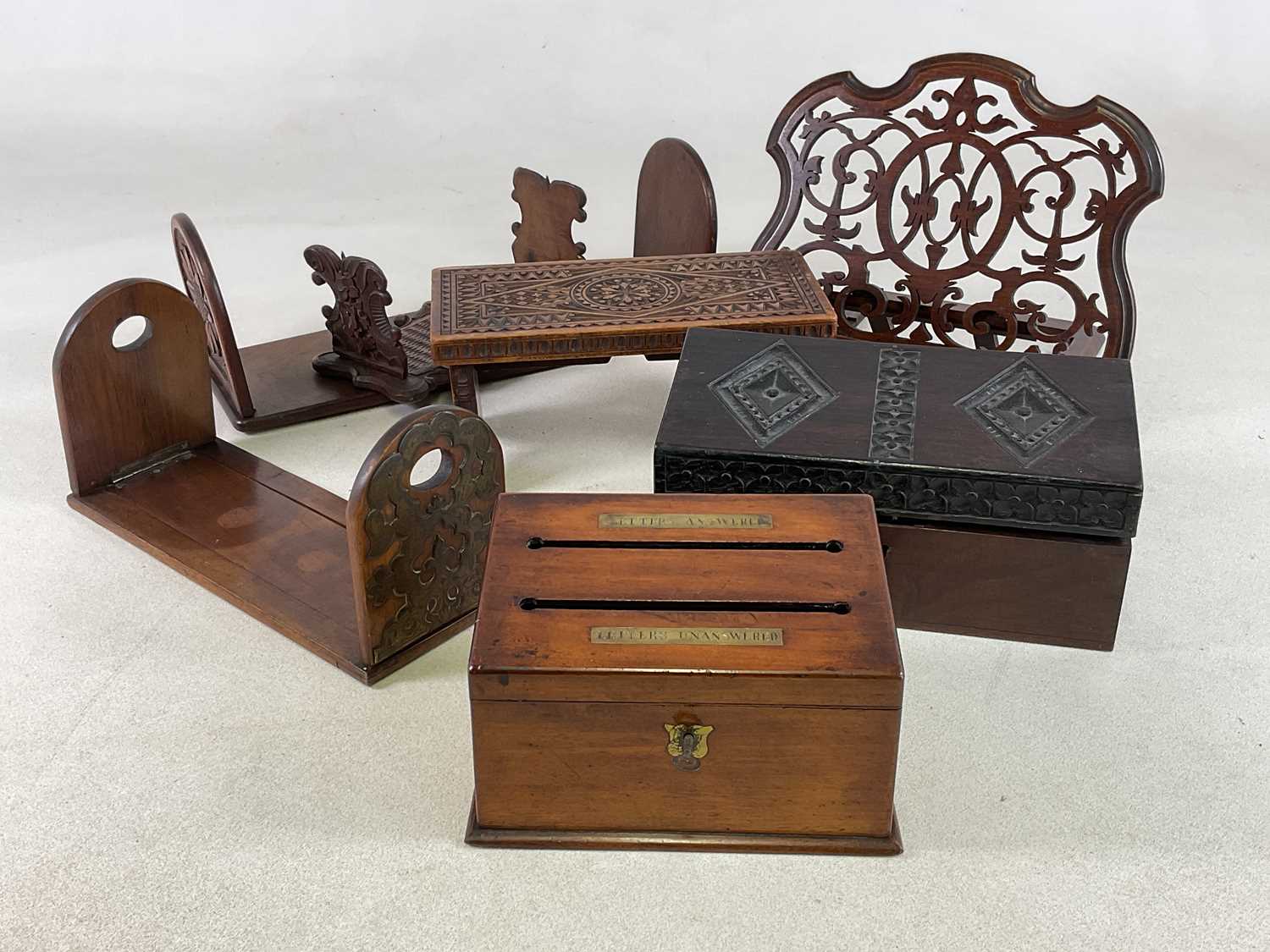 A 19th century mahogany fretwork folding table book stand | Barnebys