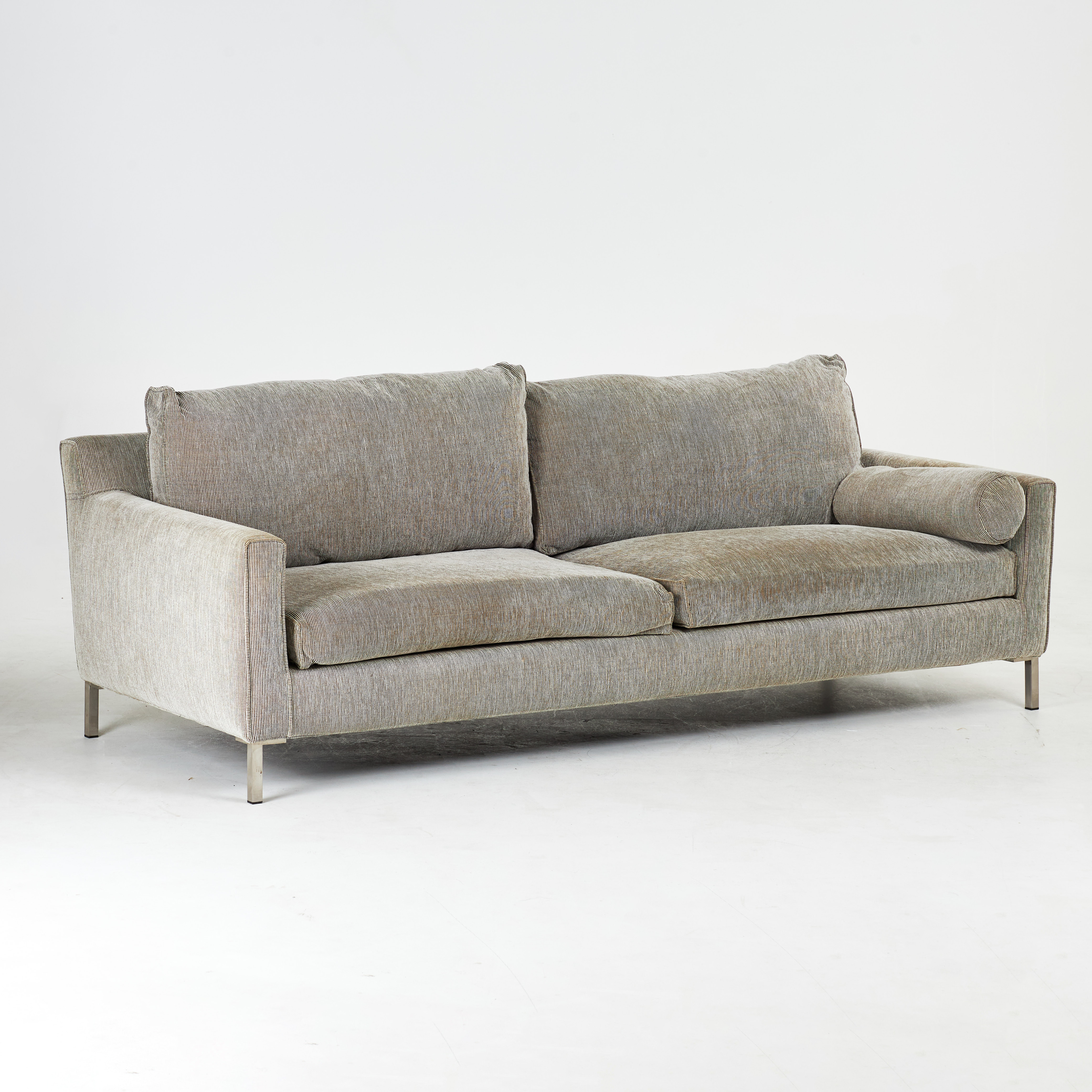 JENS JUUL EILERSEN. "Lift", soffa, Eilersen, textilklädsel, lösa plymåer | Barnebys