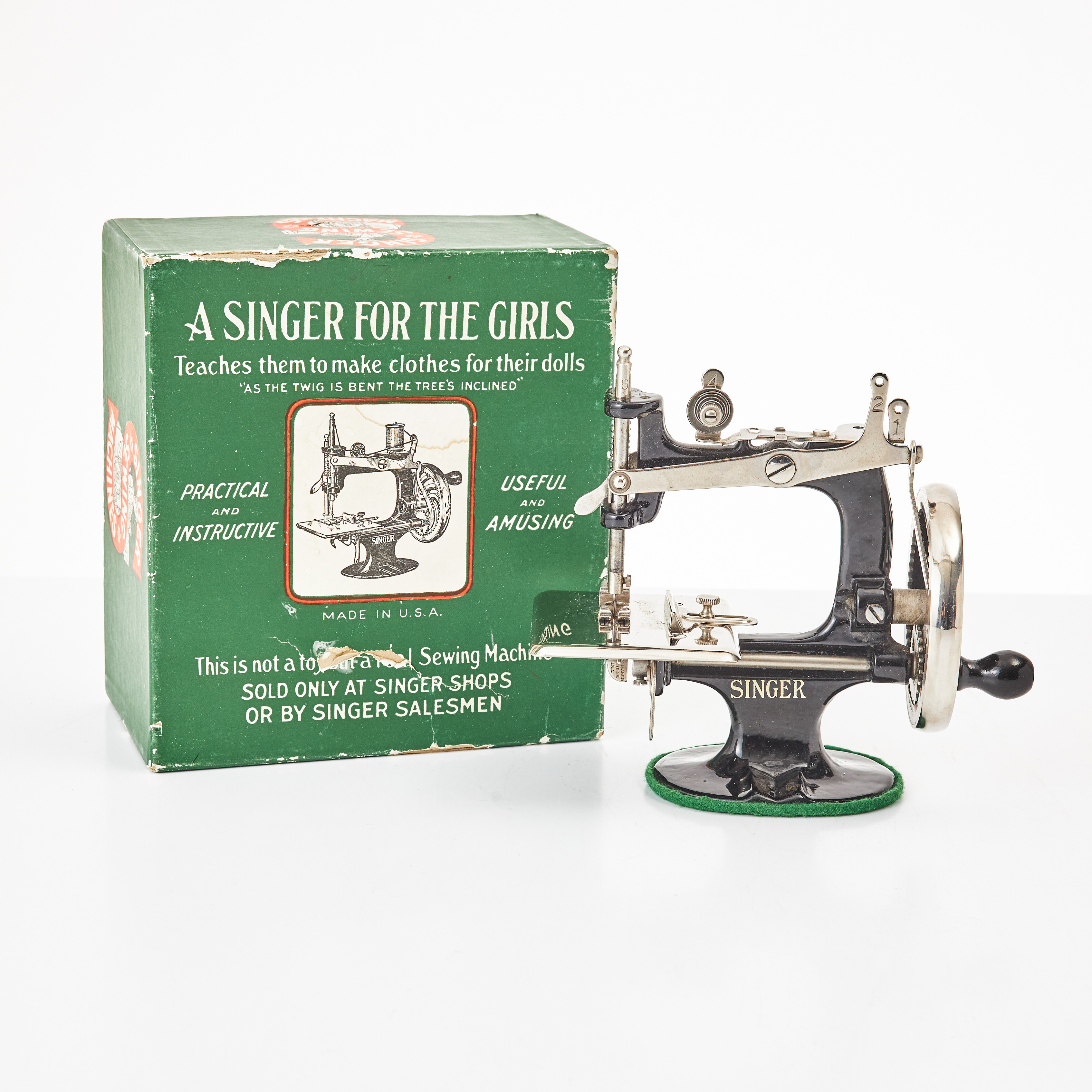 SYMASKIN, för barn, nr. 20, "A Singer for the girls", Singer, med ...