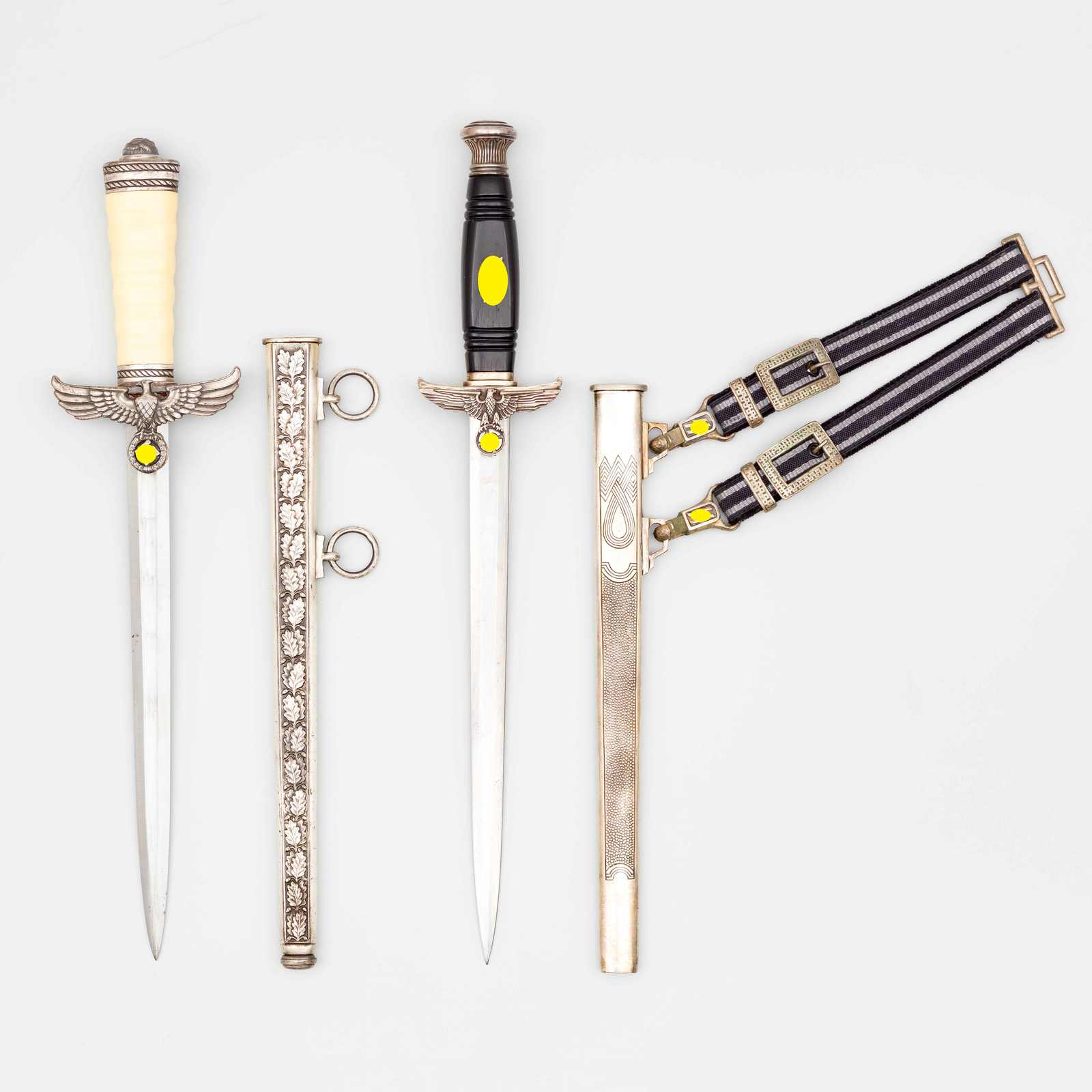 SS, Prototyp Dolch der SS mit Gehänge und ein Ehrendolch von Hermann ...