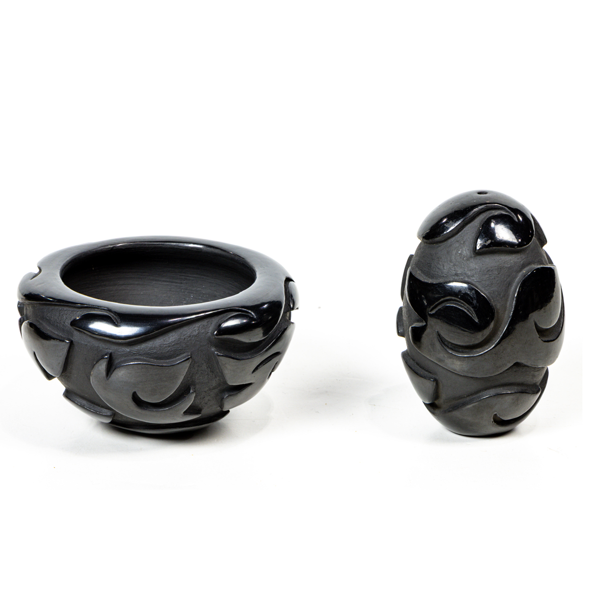 Two Victor and Naomi Eckleberry Santa Clara pueblo pottery vessels ...