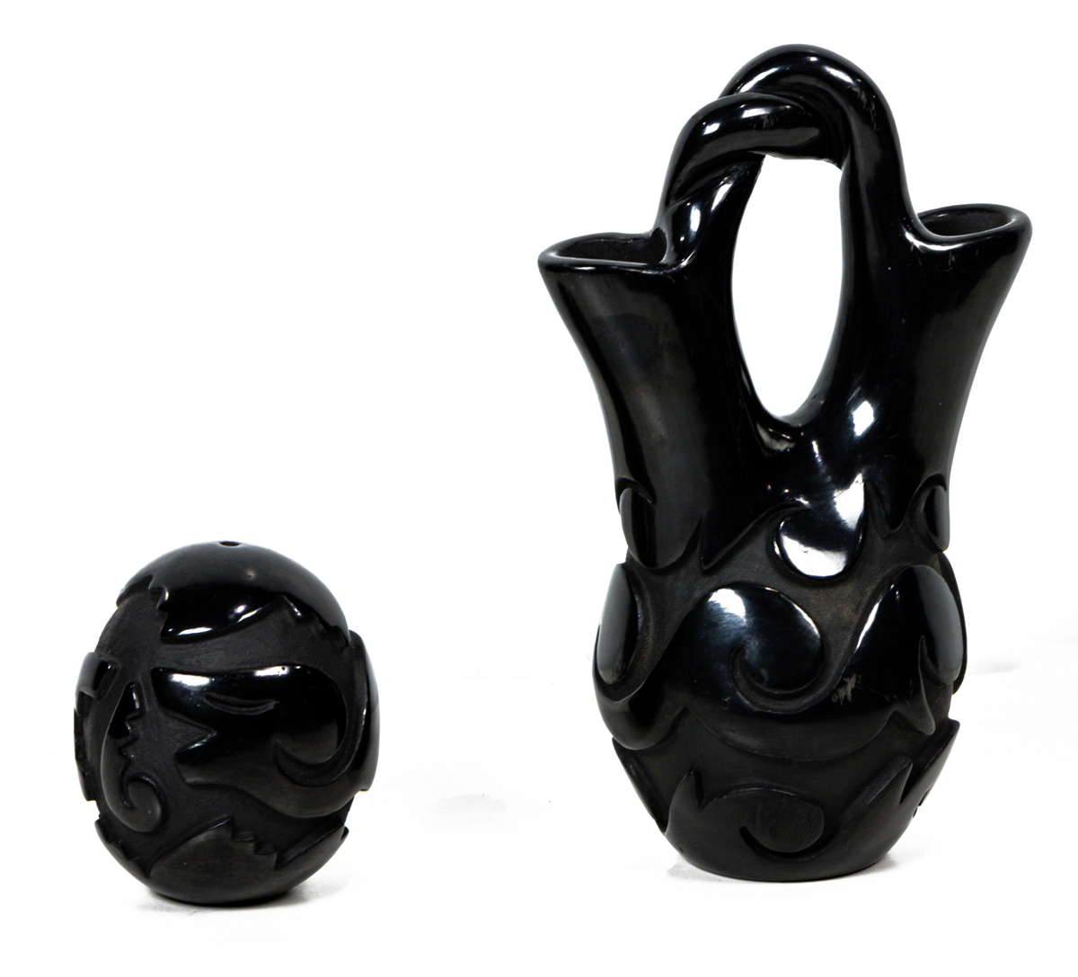 Two Victor and Naomi Eckleberry Santa Clara pueblo pottery vessels ...