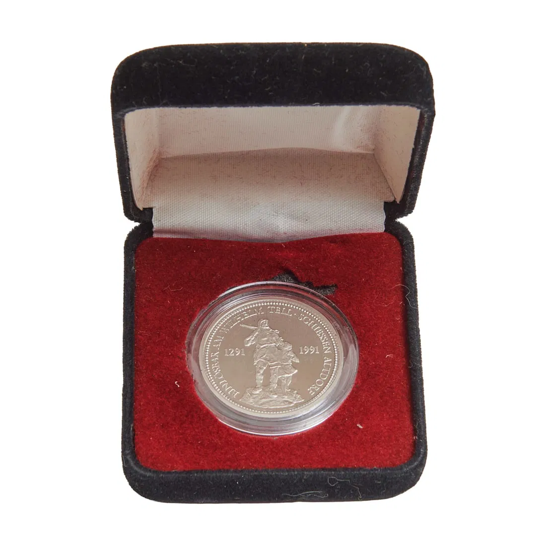 1986 Swiss One Troy Ounce Platinum Shooting Thaler | Barnebys