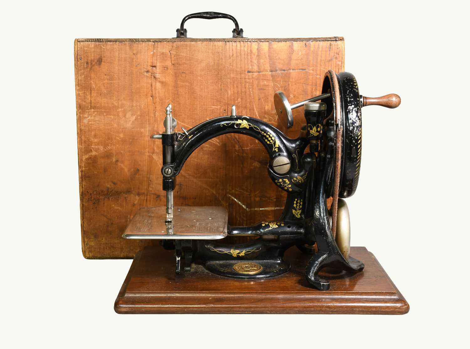 A Wilcox & Gibbs Sewing Machine, USA, early 20th century | Barnebys