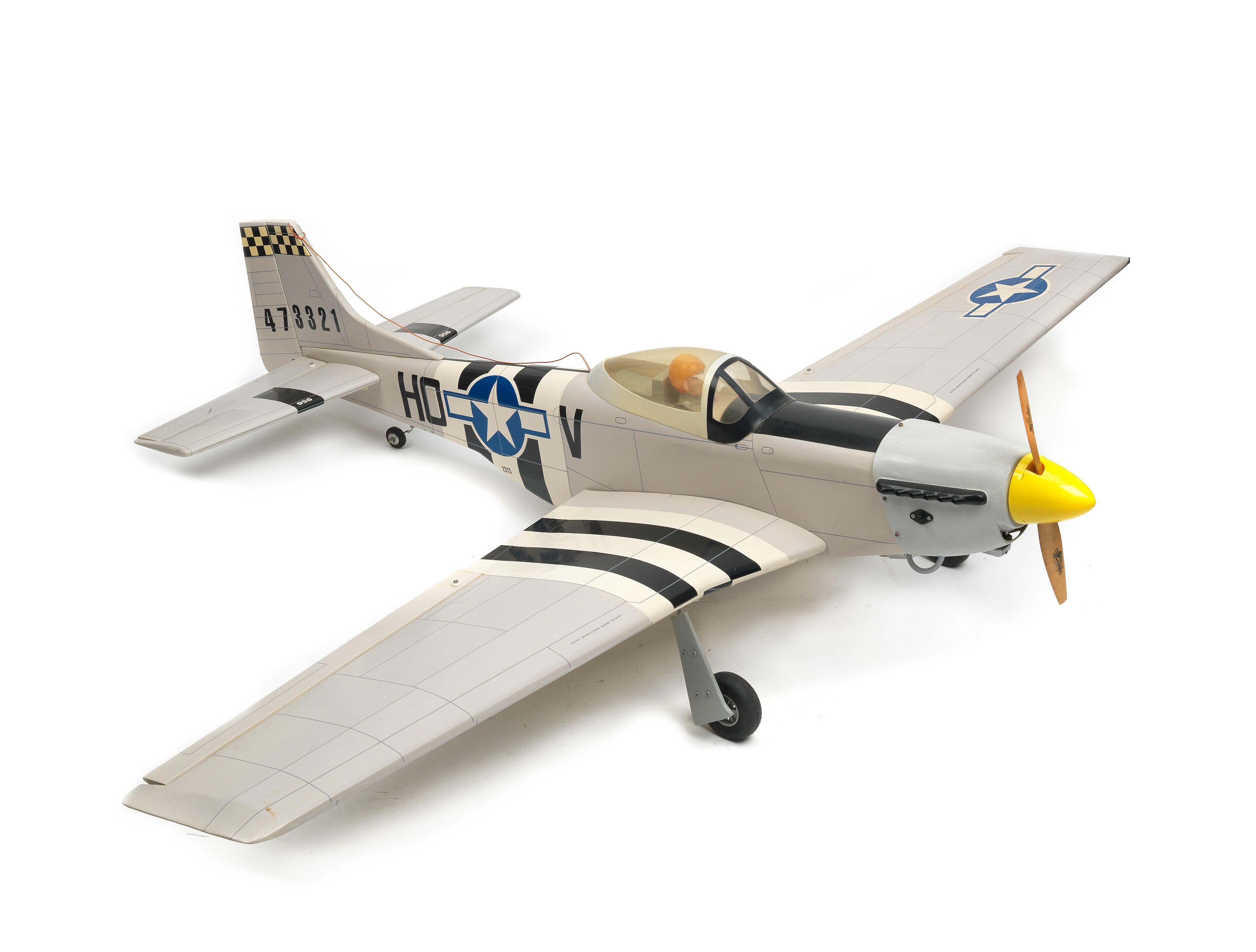 A 1:8 scale 'built-to-fly' model of a P-51 Mustang aircraft | Barnebys