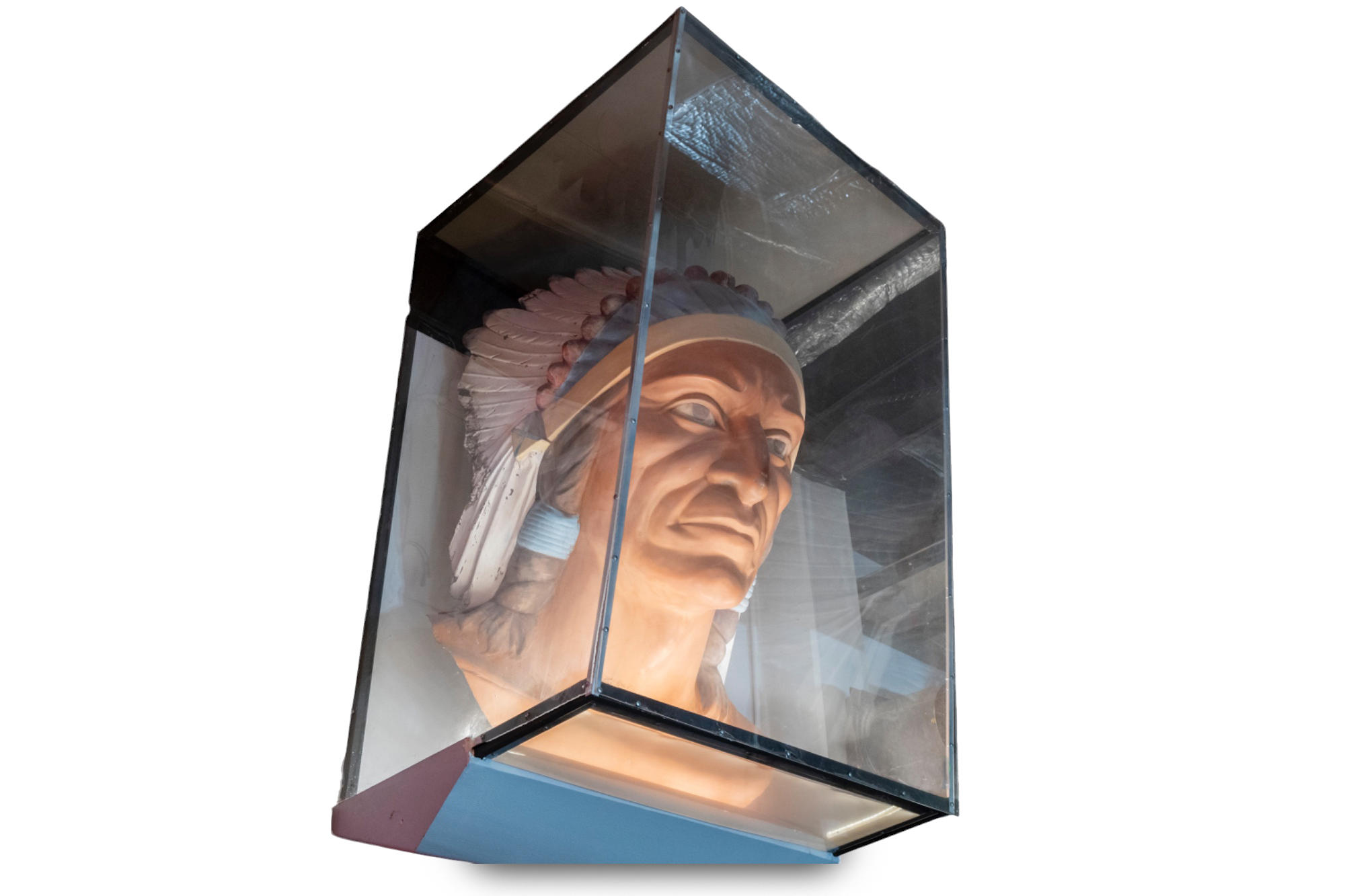 A giant Native American Chief's head, Formerly from Notts Berry Farm ...