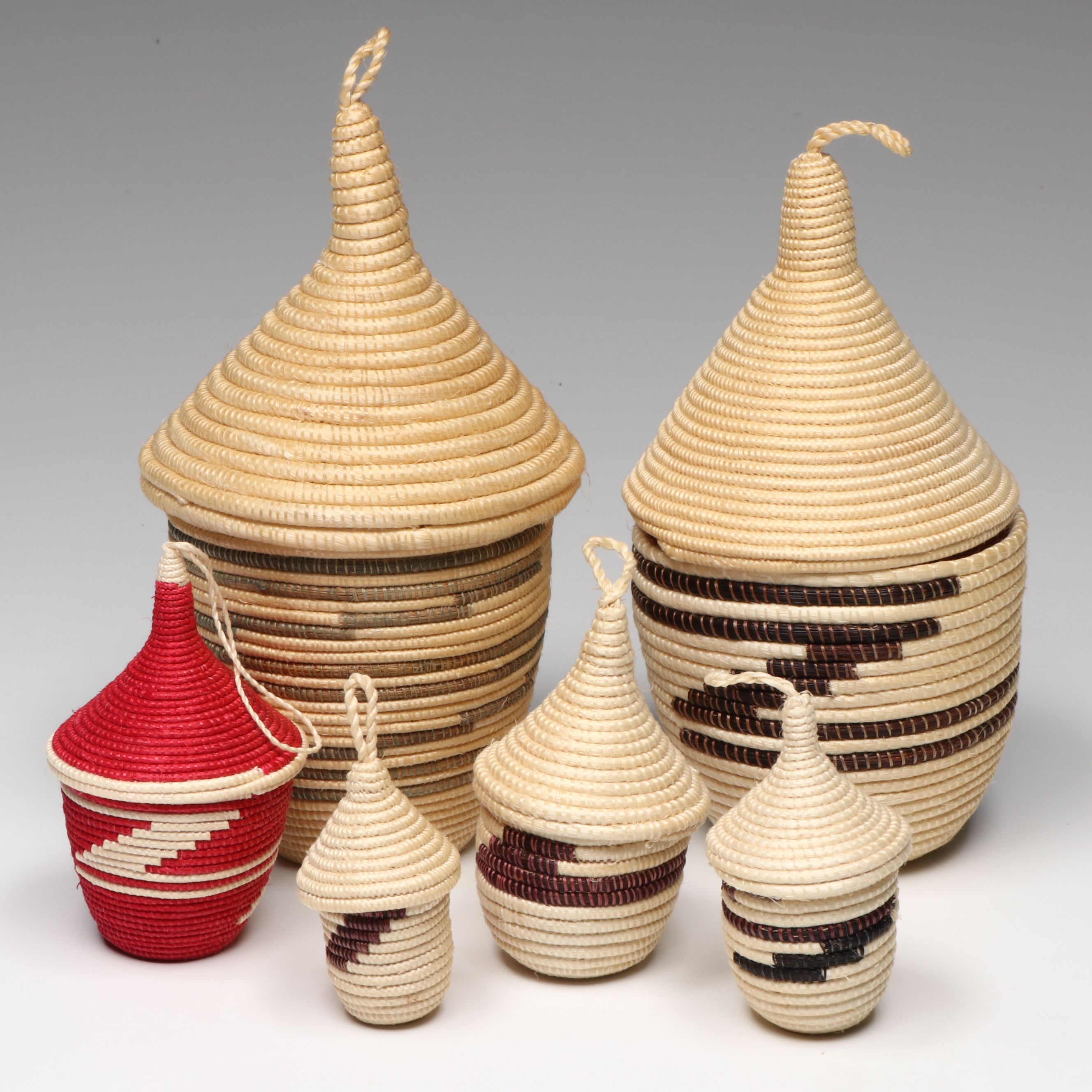 Rwandan Tutsi Peoples Plant Fiber Food Baskets and Other Lidded Vessels ...