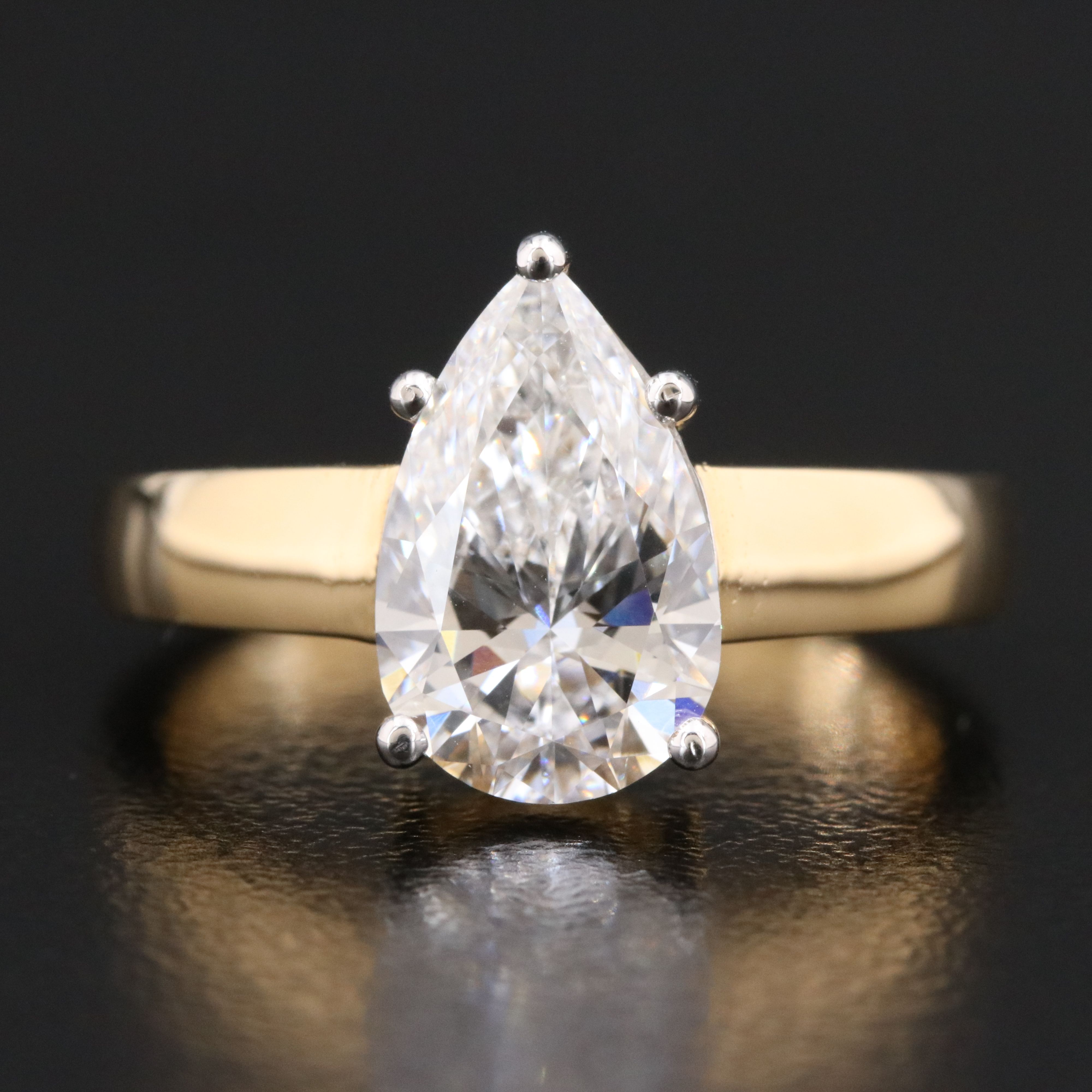 18K 1.97 CT Lab Grown Diamond Solitaire Ring with IGI Report | Barnebys