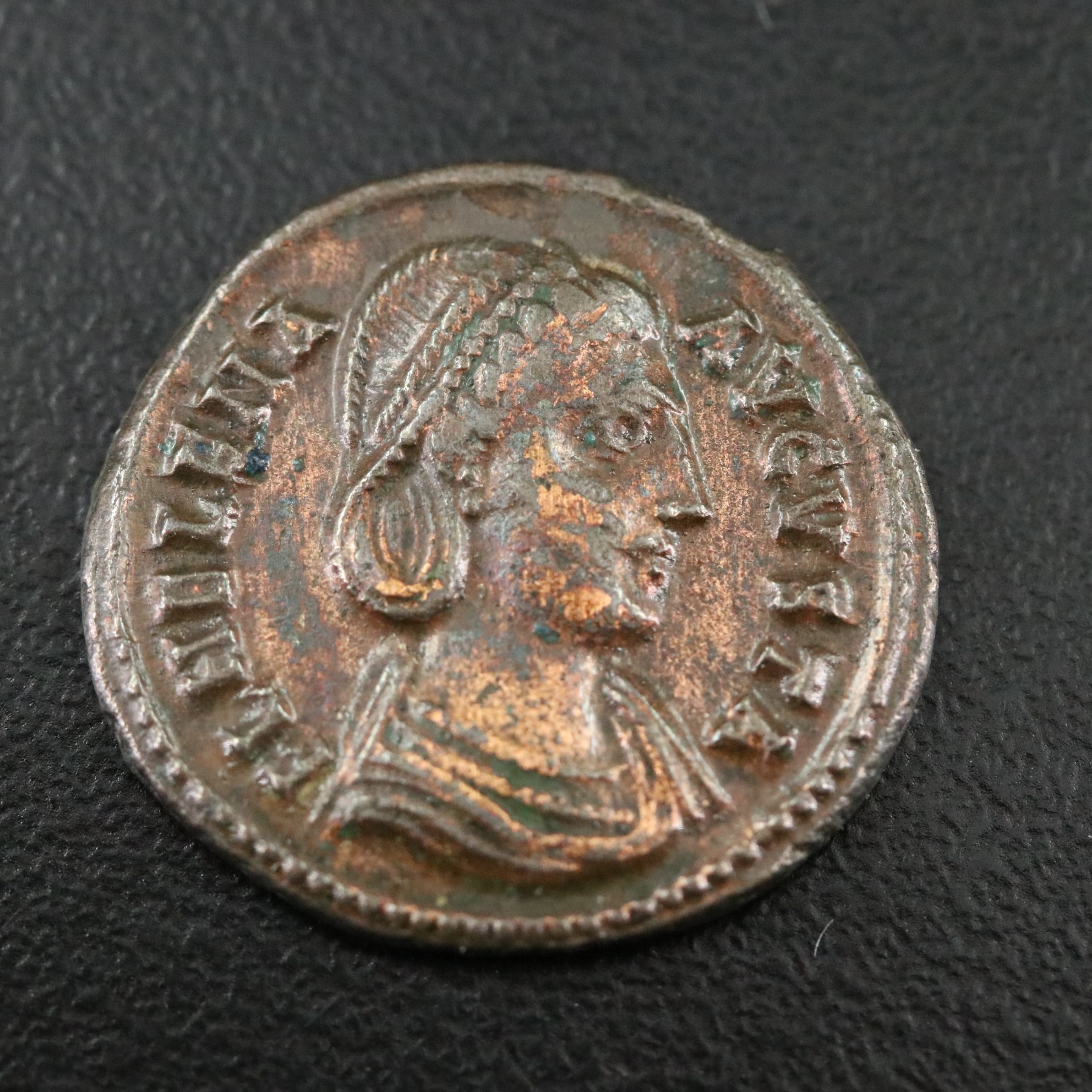 Ancient Roman Imperial Æ3 Coin of Helena, ca. 324 A.D. | Barnebys