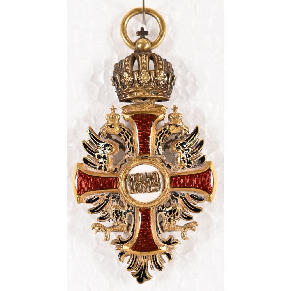 Gold and enamel MEDAL of the Order of Franz Jos... | Histo medals: bids ...
