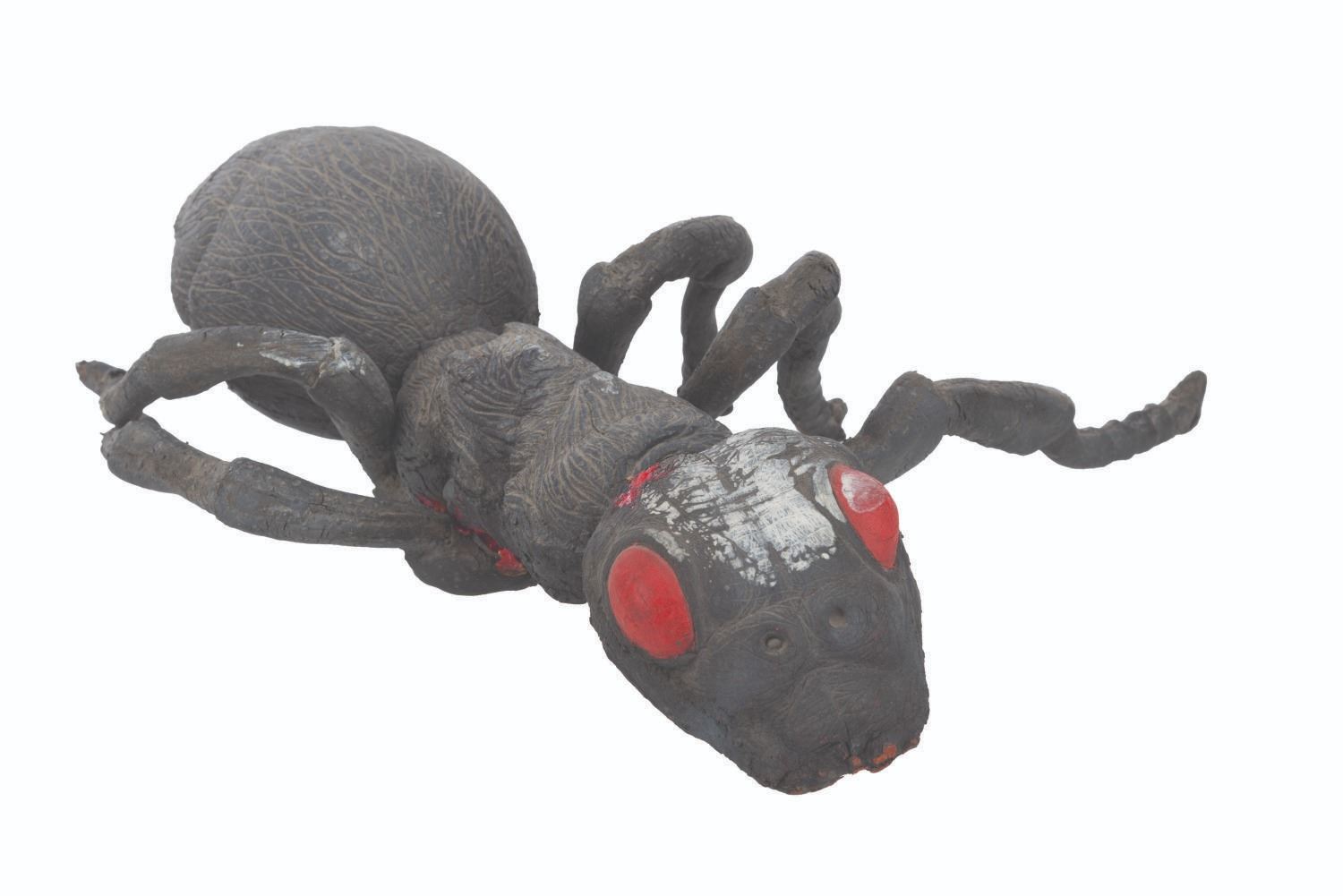 An "It Came From the Desert" Ant Puppet. | Barnebys