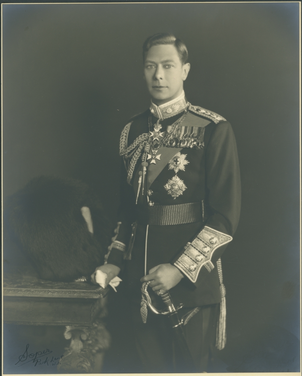 Great Britain Royalty King George VI 1937 Photograph by Soper of Park ...
