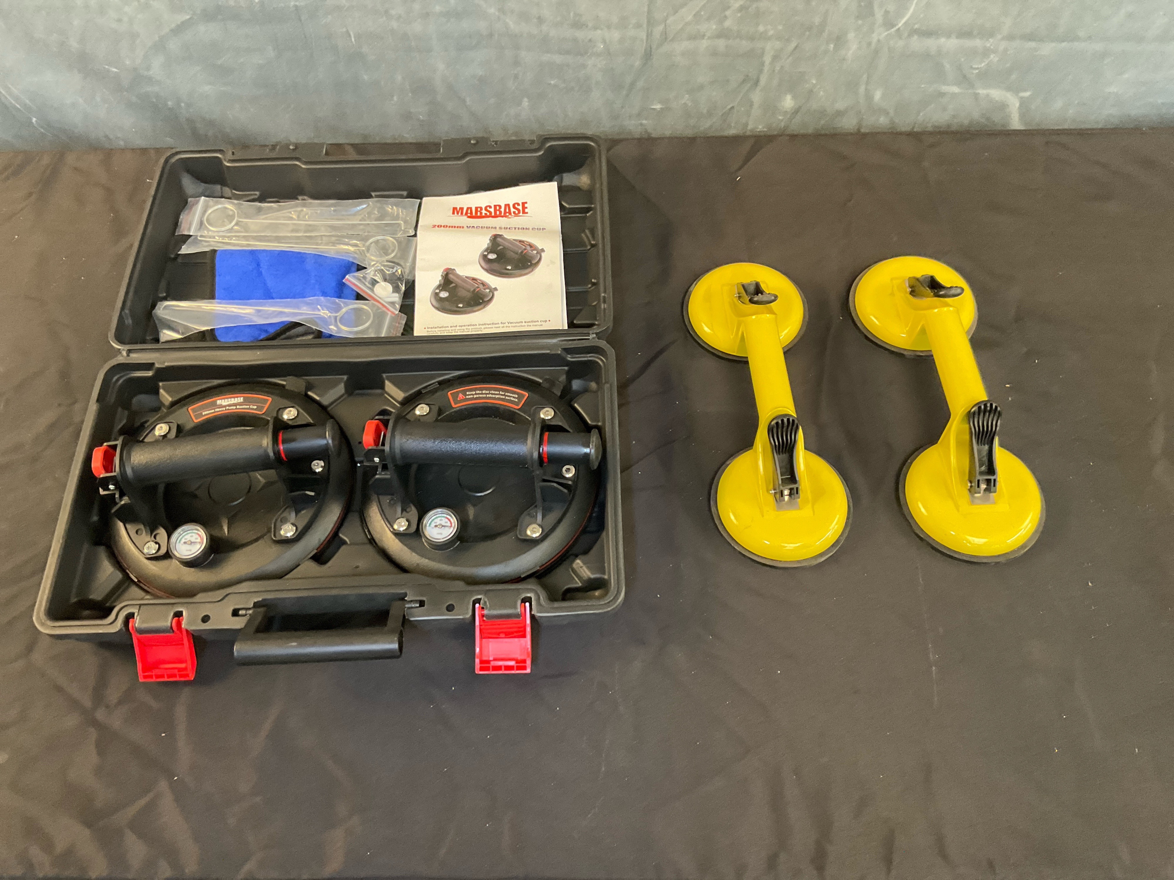 Olympus OM-40 Program + Kiron 28-70mm | Analogue camera | Barnebys