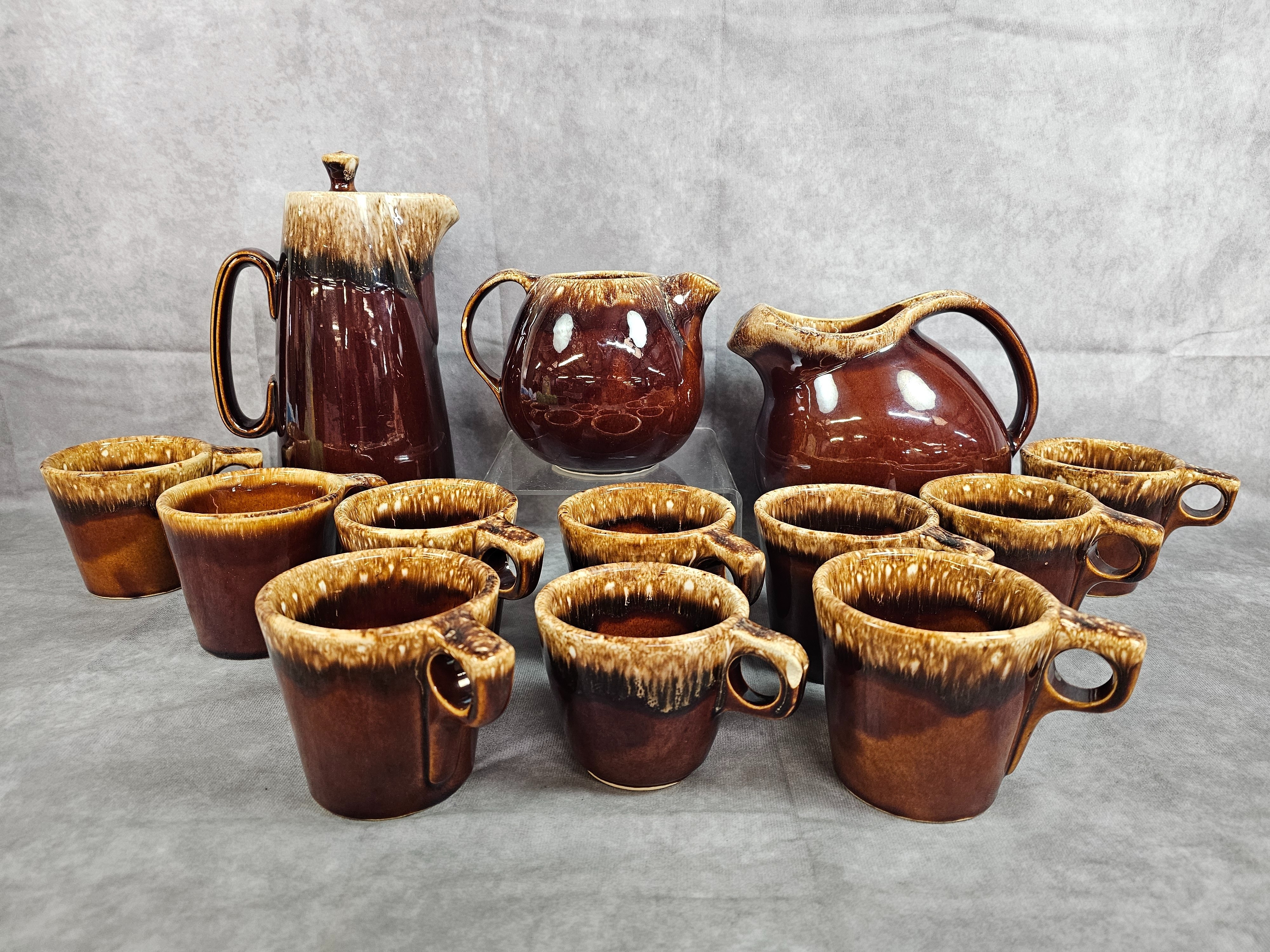 Hull Brown Drip Pottery | Barnebys
