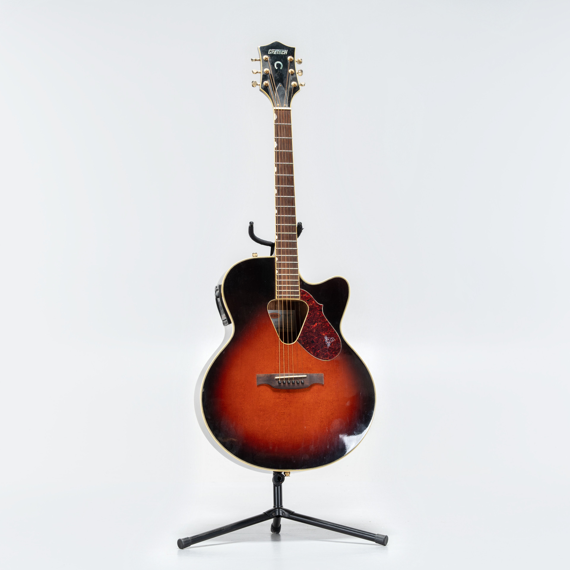 GRETSCH. Halvakustisk gitarr, Modell: G5020C, Stålsträngad. | Barnebys