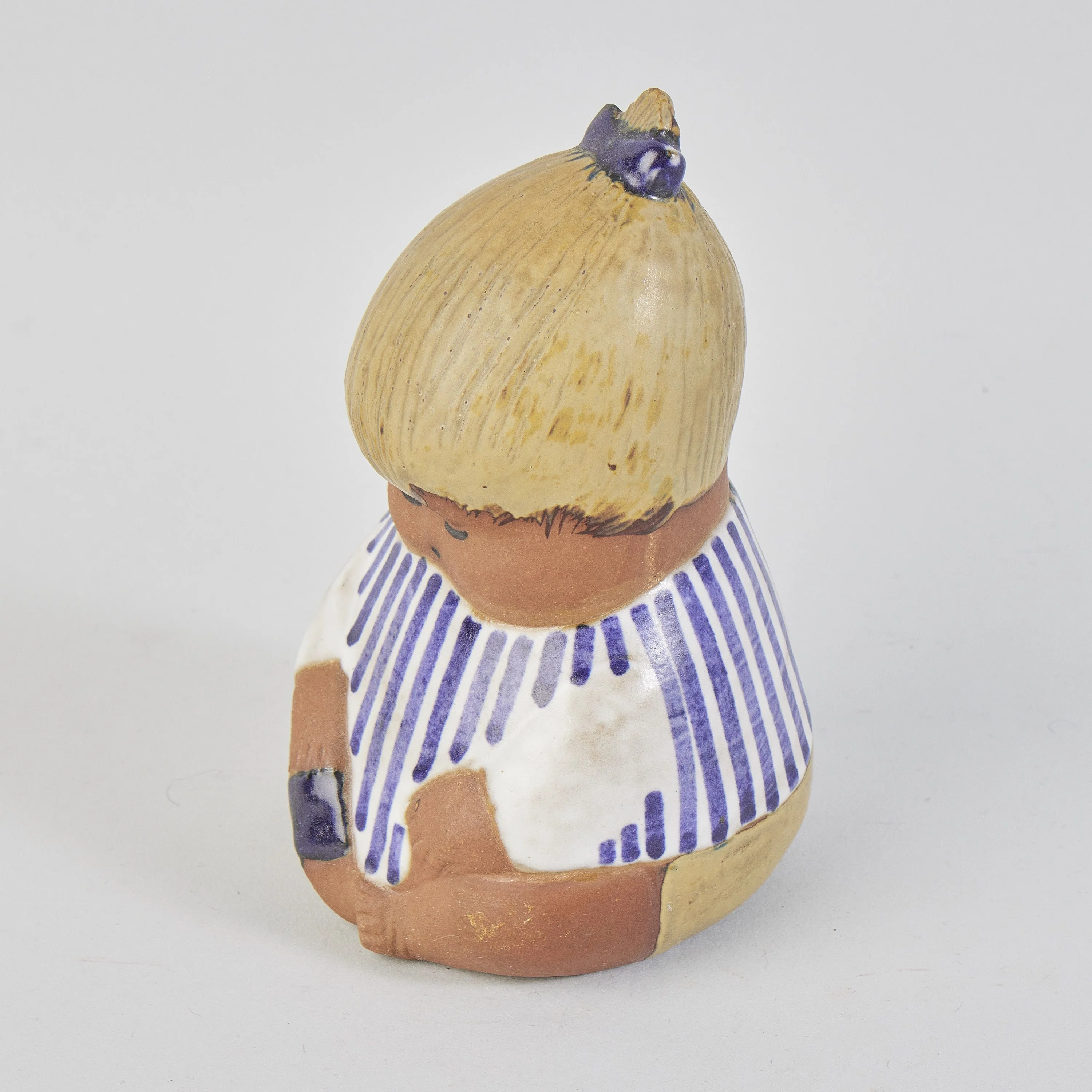 Lisa Larson Johanna i serien Larsons Ungar för Gustavsberg | Barnebys