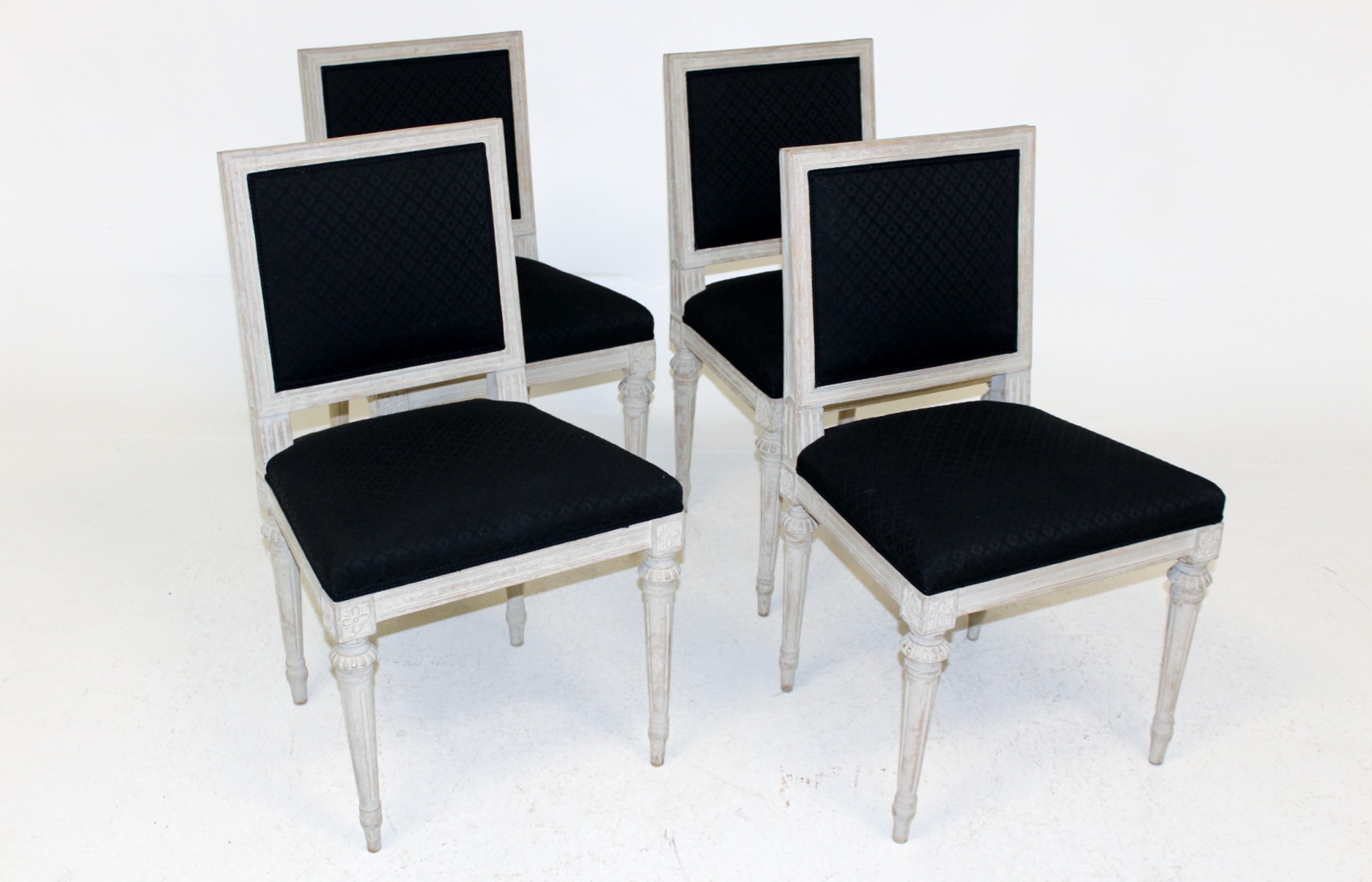 4 chairs Gustavian signed ILG, Johan Lindgren Master in Stockholm,1770-1800 | Barnebys