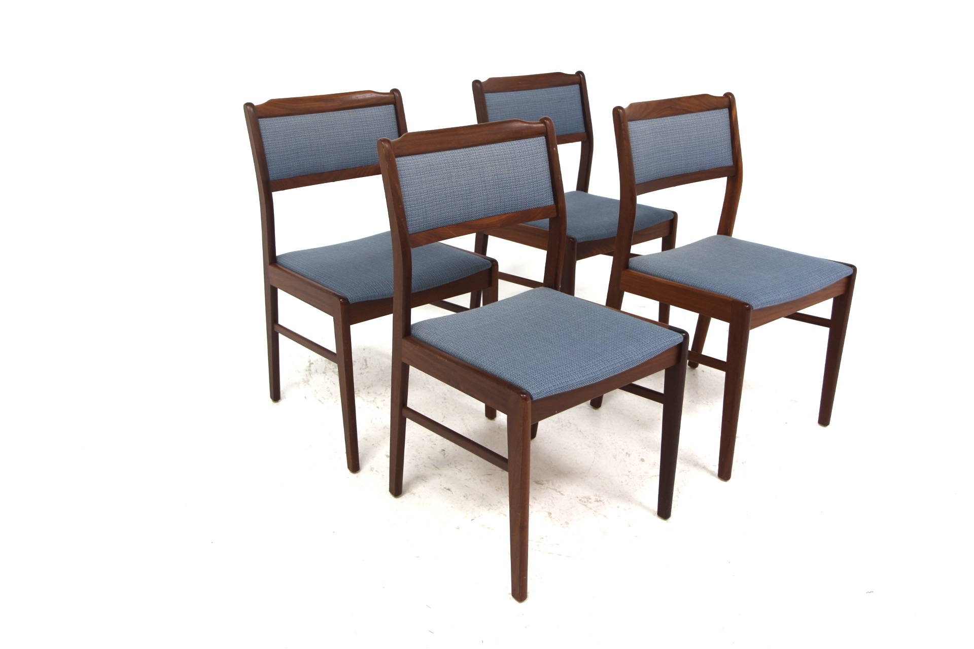 4 Chairs 1960s Swe. Walnut | Barnebys