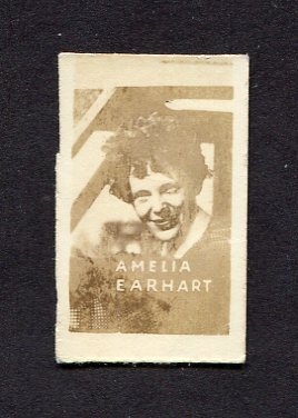 1948 Topps Magic Photos Amelia Earhart | Barnebys
