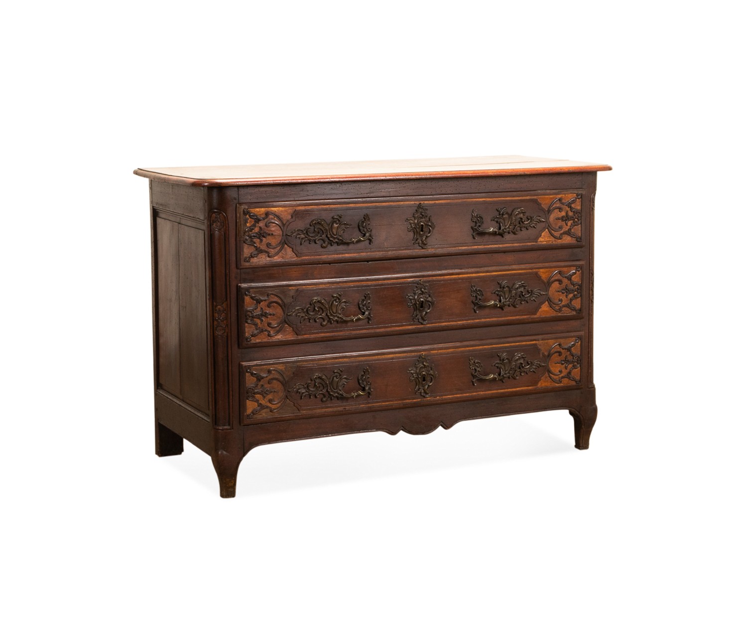 19TH C. PROVINCIAL LOUIS XV STYLE WALNUT COMMODE | Barnebys