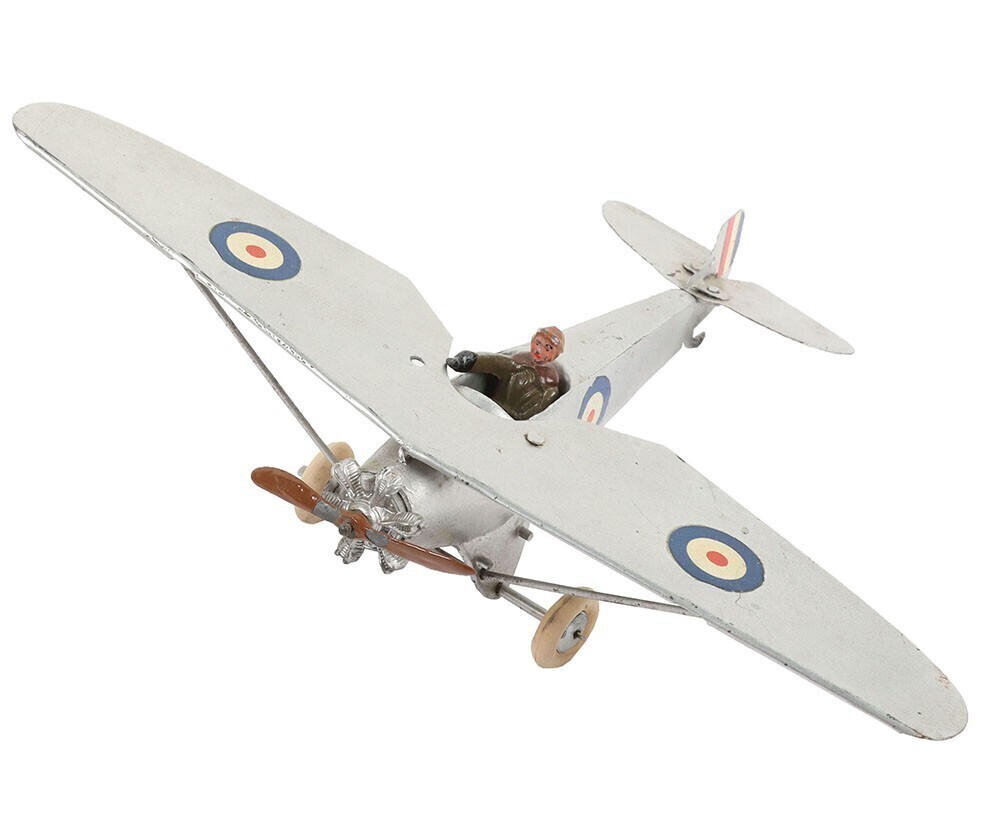 Britains set 433, R.A.F Monoplane and pilot, second version round ...