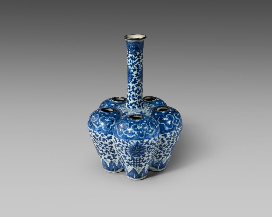 19th century Chinese crocus vase | Barnebys