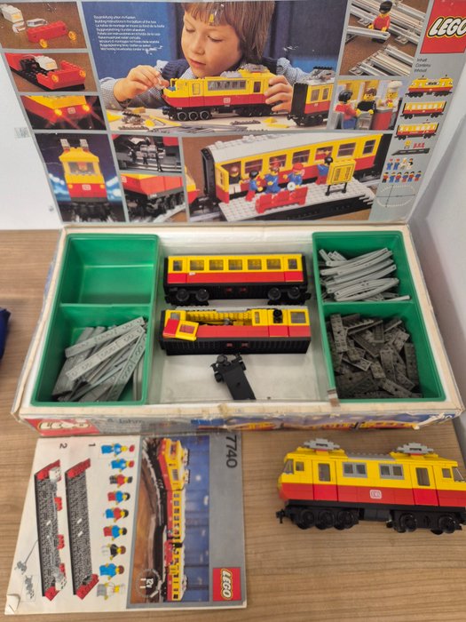 LEGO Set - 7740 - Train - Inter-City Passenger Train | Barnebys