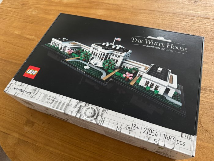 LEGO Set - 21054 - Architecture - The White House | Barnebys