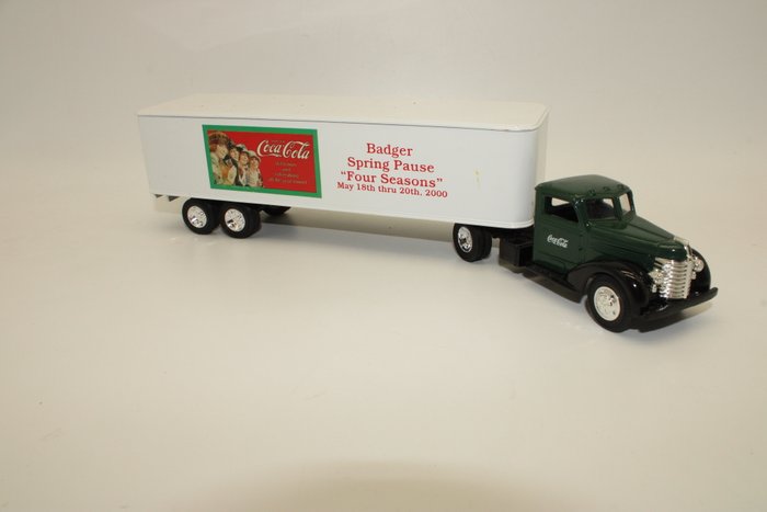 1:43 - Model truck - 10 verschillende zeldzame modelauto's van Coca ...