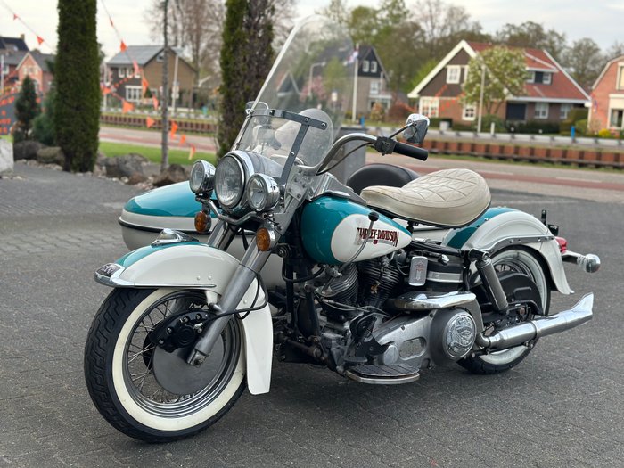 Harley-Davidson - FLH - Electra Glide - Sidecar - 1200 cc - 1977 | Barnebys