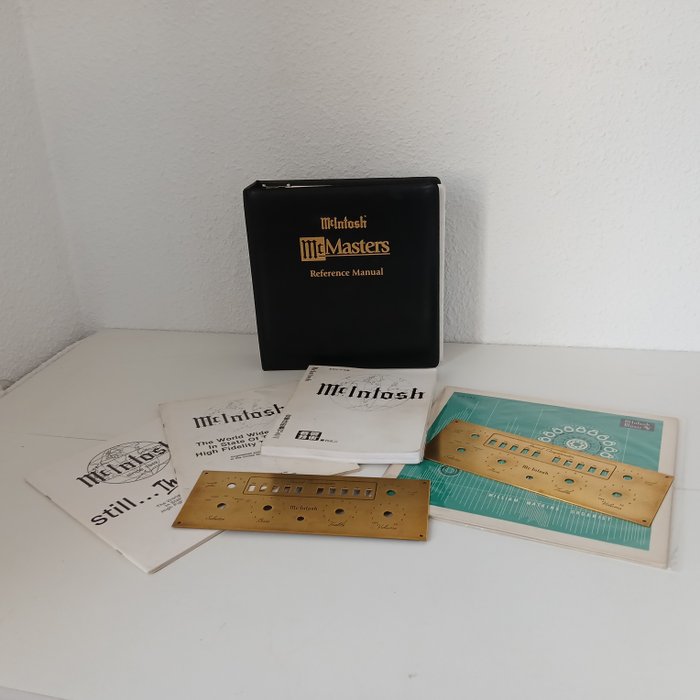 McIntosh - Brochures, book, binder, vinyl, facades. Hi-fi set ...