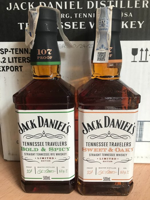 Jack Daniel's Sweet & Oaky + Bold & Spicy - 50cl - 2 bottles | Barnebys