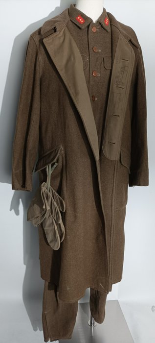 Imperial Army Corporal Uniform of Japan from World War II. - Military ...