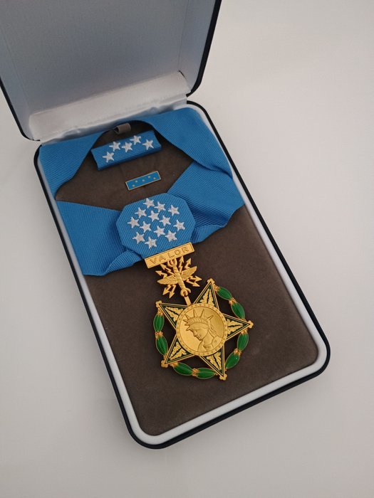 United States - Air Force - Service medallion - Medal of Honor, Replik ...
