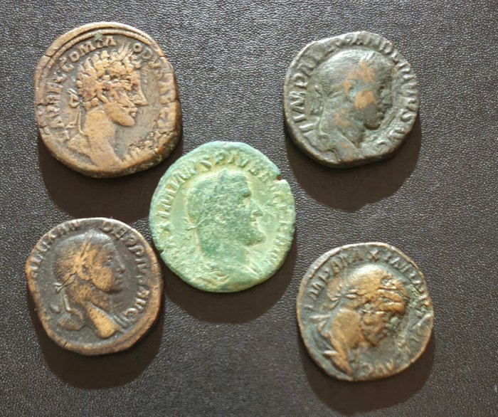 Roman Empire Lot of 5 Æ coins 2nd - 3rd century AD | Barnebys