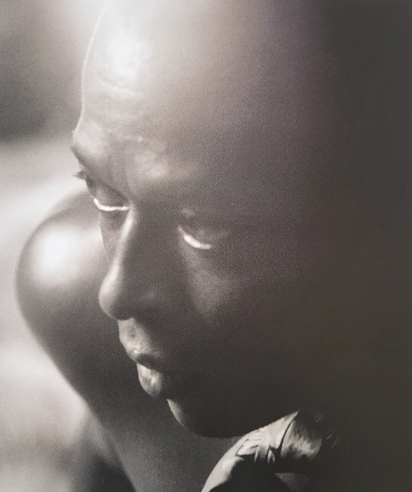 Don Hunstein - Miles Davis during the recording sessions for the album ...