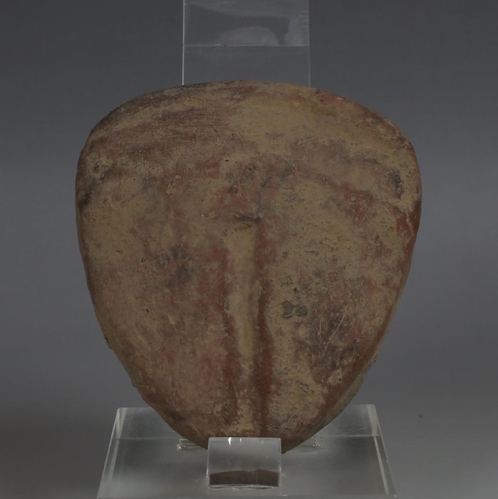 Etruscan Pottery Anatomical votive model of a pudendum muliebre | Barnebys