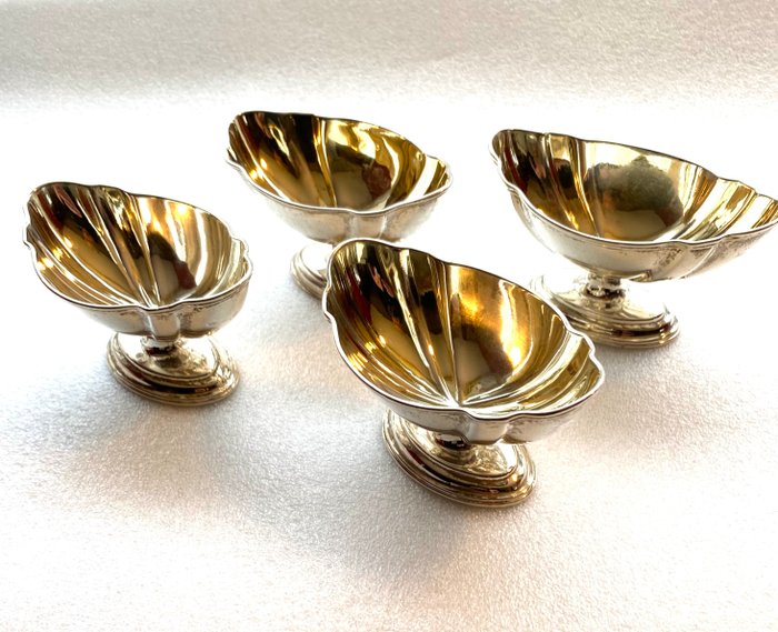Salt cellar (4) - Silver - 18th century | Barnebys