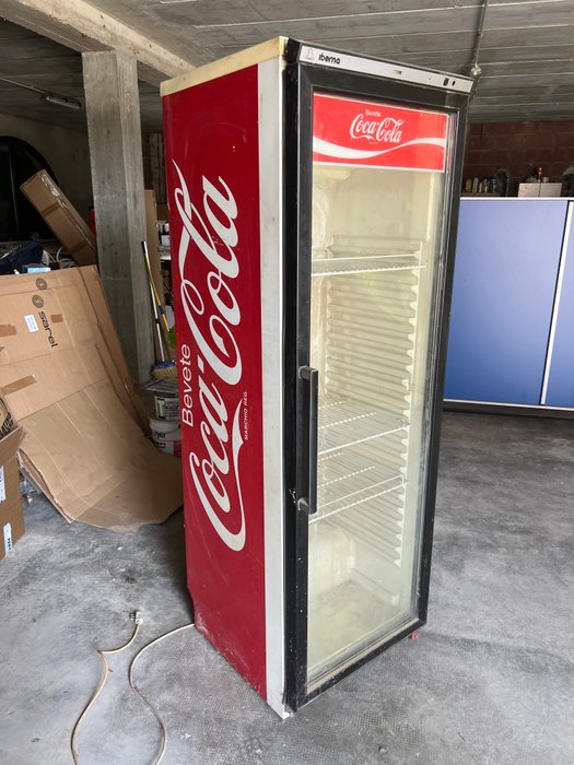 CocaCola / Iberna - Coca Cola - Refrigerator - RVL 36 NF CC - Iron, Plastic | Barnebys