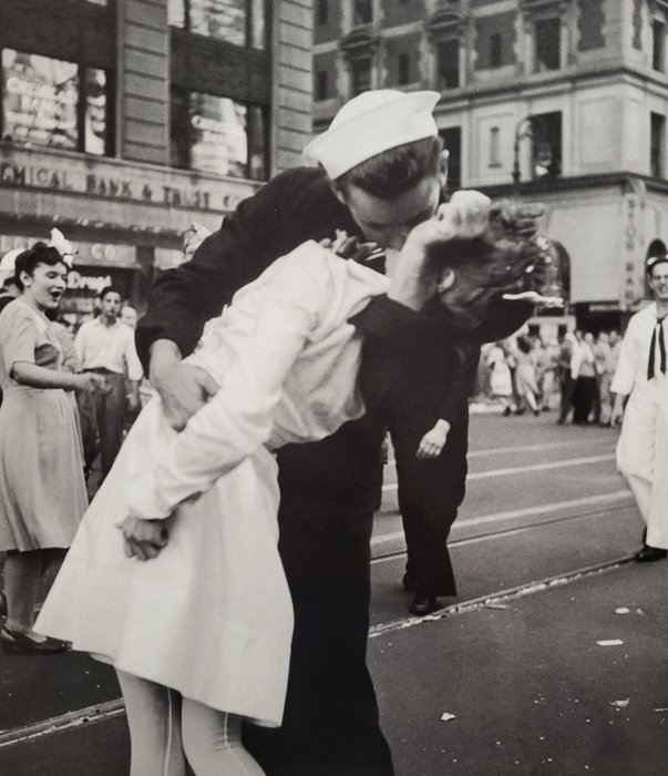 Victor Jorgensen (1913-1994) - Le jour de la victoire des alliés | Barnebys
