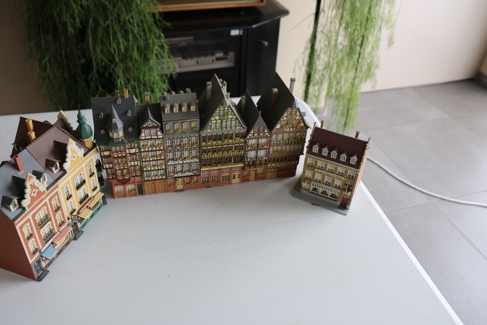 Faller H0 - Model train scenery (3) - Illuminated H0 model buildings ...