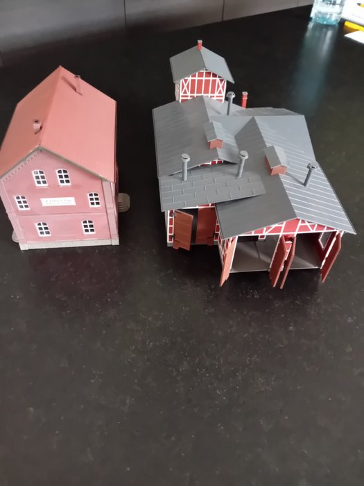 Faller H0 - Model train buildings (2) - Two new beautiful Faller houses ...