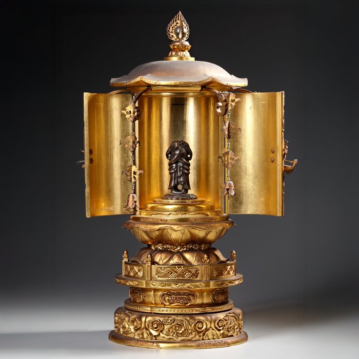Zushi 厨子 (portable shrine) with embracing Kangiten figure 歓喜天 ...