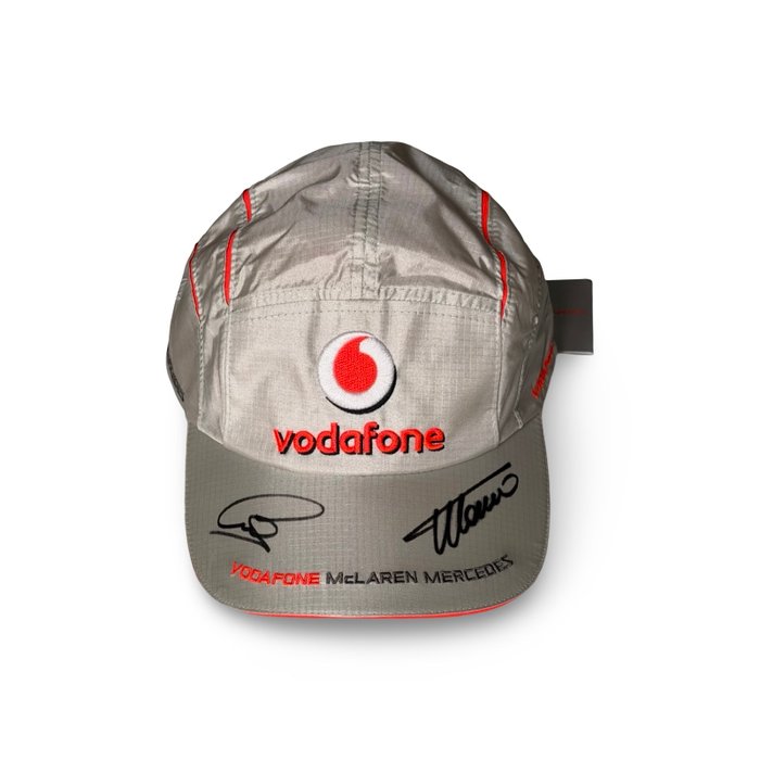 Vodafone McLaren Mercedes Formula One Team - F1 World... | Barnebys