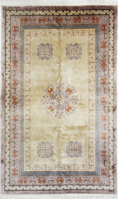 Original China Traditional Pure Silk on Silk Antique... | Barnebys