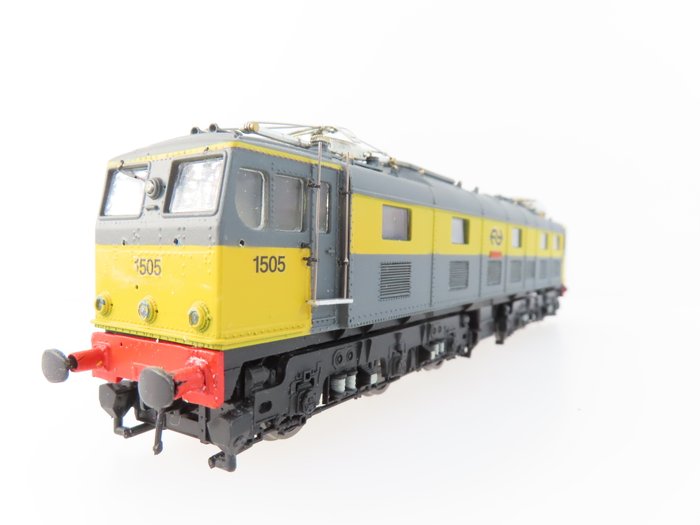 Heljan 00 - Electric locomotive (1) - Series 1500 (Class 77) - NS ...