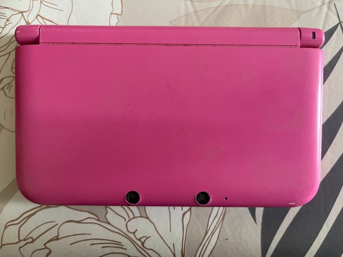 Nintendo - 3DS xl - pink - Video game console + games | Barnebys