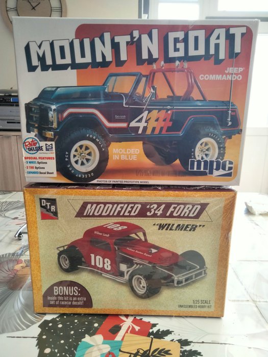 MPC. DTR 1:25 - Model car (2) - MPC Mount'n Goat / Modified '34 Ford ...