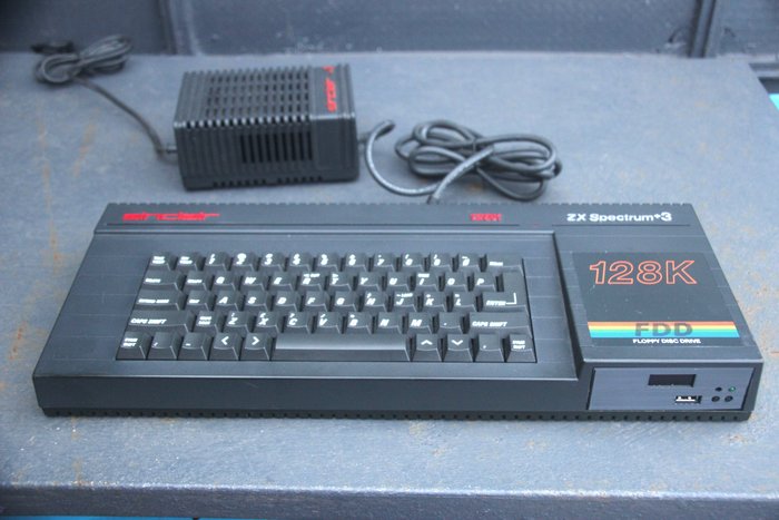 Sinclair ZX Spectrum +3 - Computer | Barnebys
