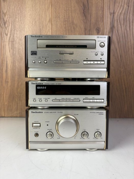 Technics - SE-HD50 Amplifier + RS-HD70 Cassette Deck + ST-HD60 Tuner ...